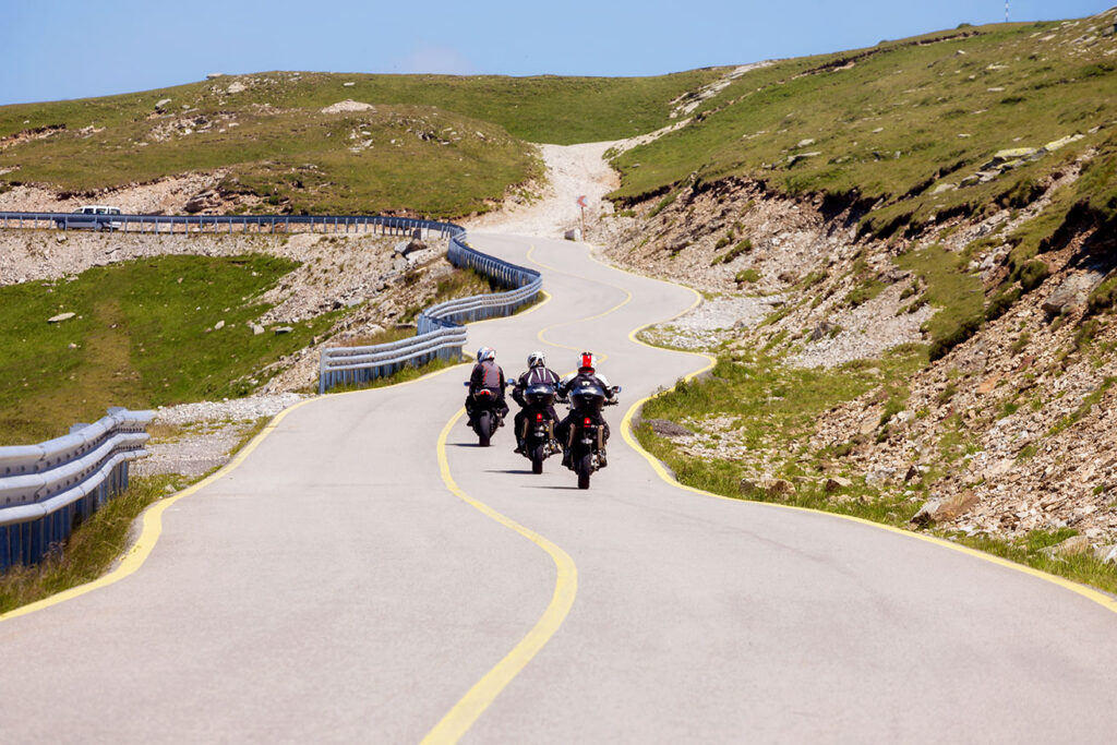 10 Rules for group travel - Moto Moto - Torque&Twisties